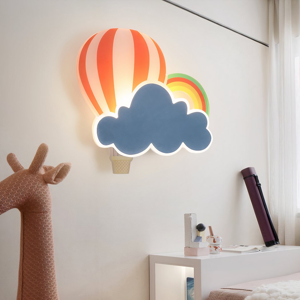 Lampada da parete a forma di nuvola, palloncino e arcobaleno per la cameretta del bambino ...